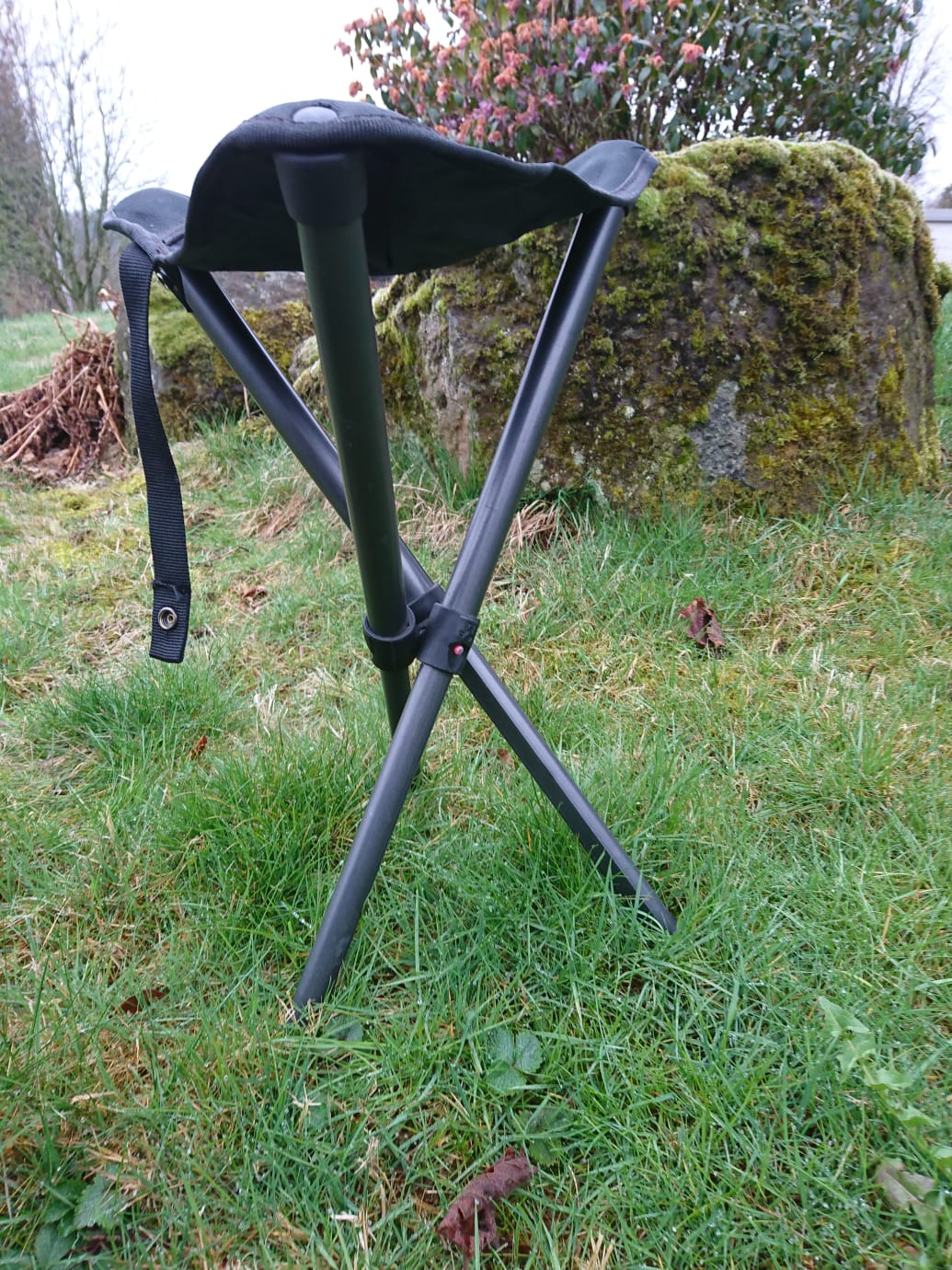 Walkstool / Tripod Stool – Kristina & Mike Roadlife